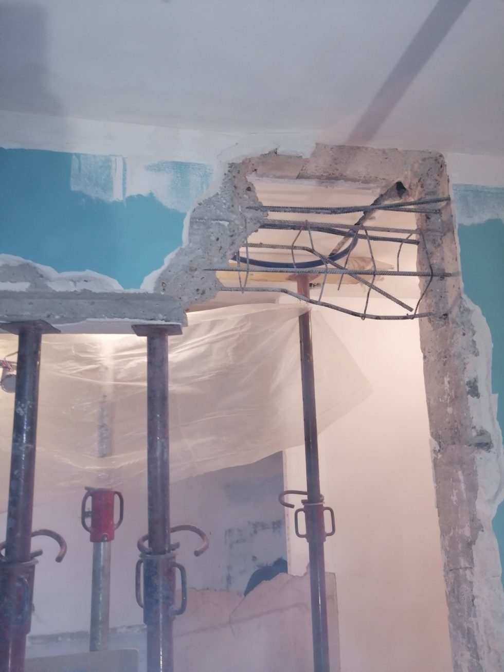 Création d’une ouverture dans un mur porteur de refend. Renforcement ...